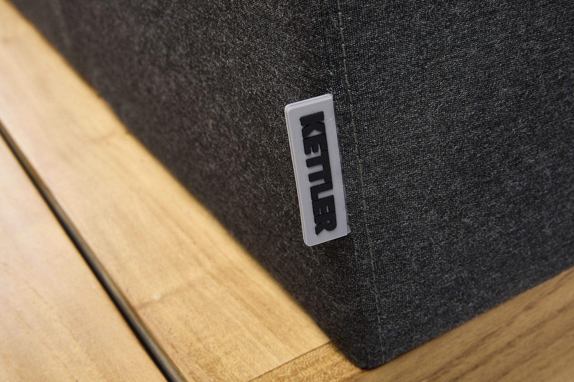 Enim.si - Dvojni sedež Kettler Royal Platform s stransko odlagalno površino